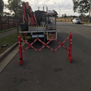 Expandable Plastic Traffic Safety Gate Barrier - KRGSDoors